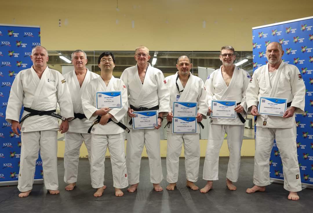 Hoogstaand internationaal kata weekend in Louvain-La-Neuve: 5 nieuwe ...