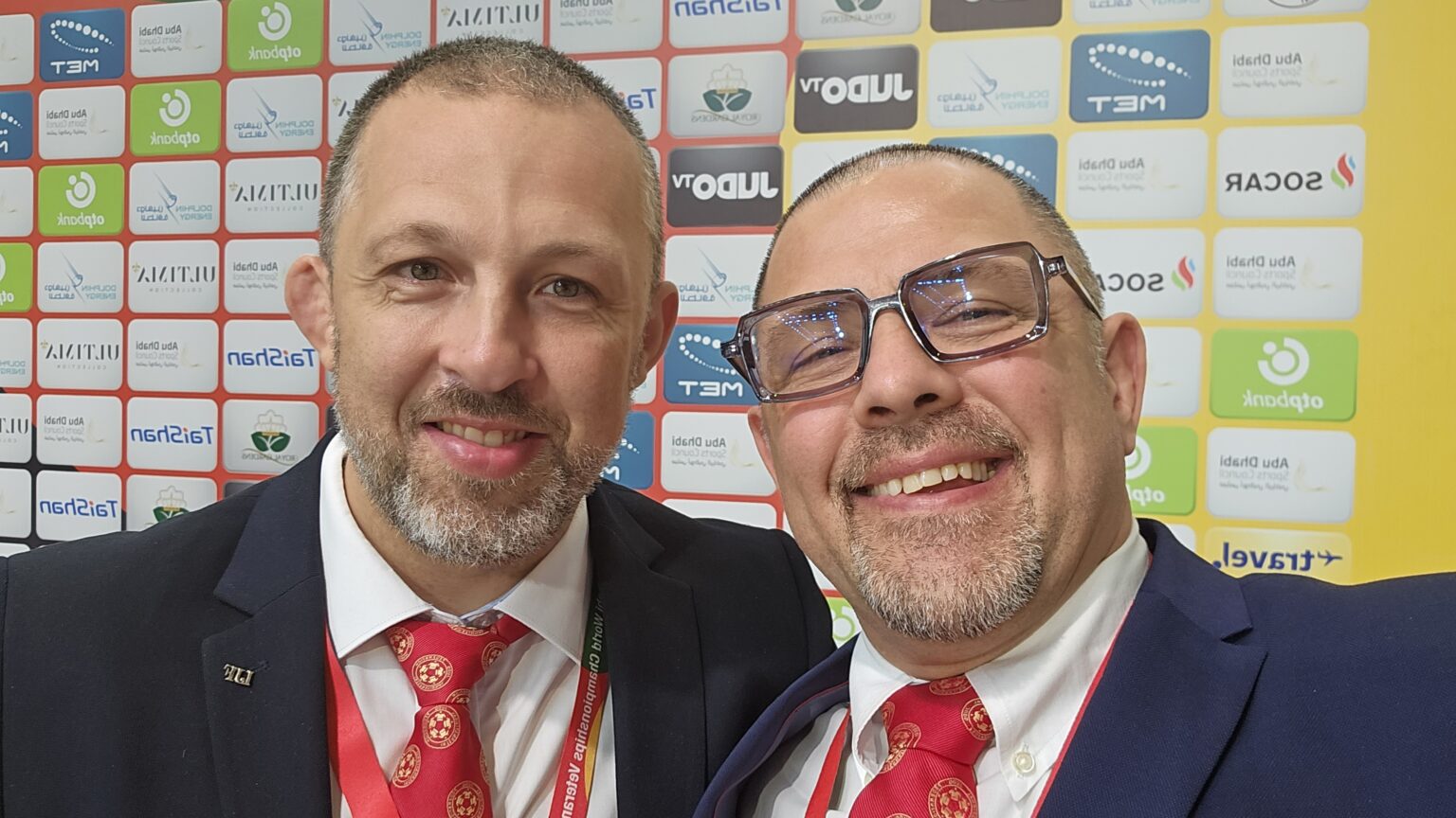 WK Kata & WK Veteranen in Abu Dhabi: Dirk Vandevoort Wereldkampioen ...